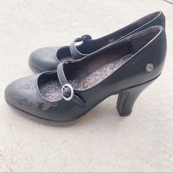 Neosens | Shoes | New Neosens European Designer Mary Jane Heels ...